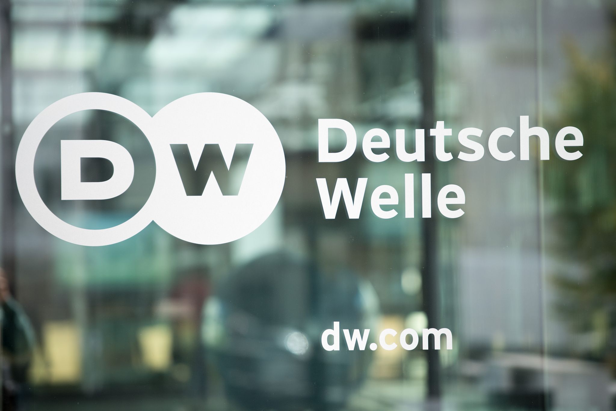 Numérique : la DW lance un format vidéo et audio pour les jeunes en ...