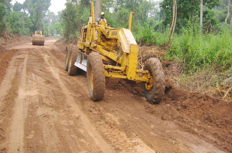 Pistes rurales : plus de 53 milliards FCFA en faveur de l’extension du ...