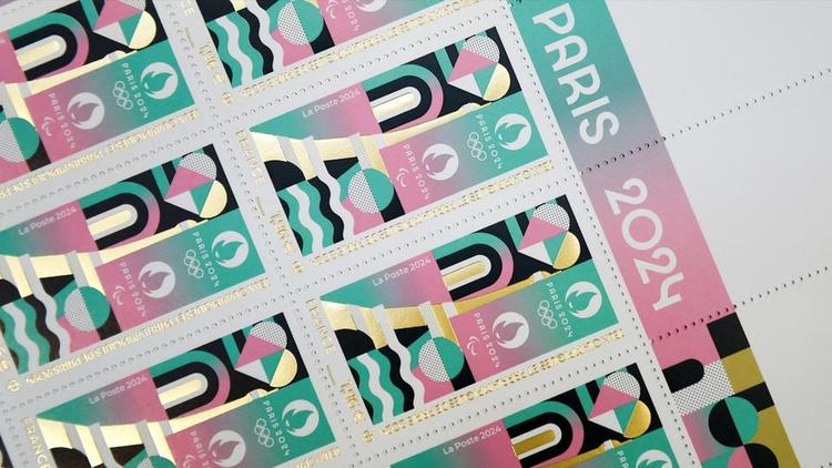 Le timbre officiel de Paris 2024 dévoilé au Musée de la Poste - Le ...
